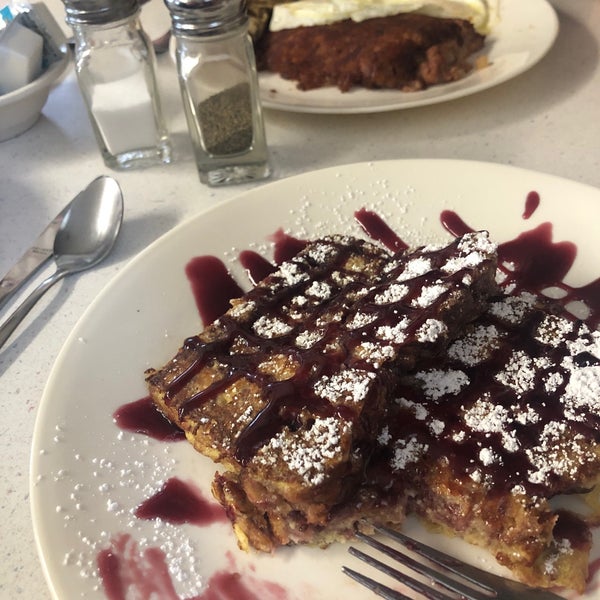 Peg's Countryside Cafe - Hamel, MN