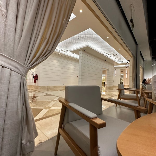 Dar Al Wasl - Plaza in Dubai