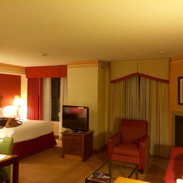 Photos at Residence Inn Kansas City Country Club Plaza - 12 tips