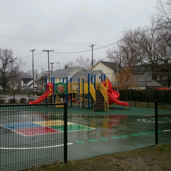 Buhrer Dual Language Academy - Tremont - Cleveland, OH