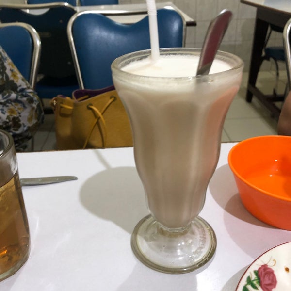 Rumah Makan Padang Sari Bundo Sati - Padangnese Restaurant in Surabaya