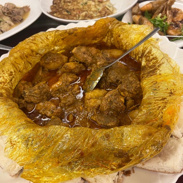 Pusing Public Seafood Restaurant 布先民众海鲜酒家 - Ipoh, Perak