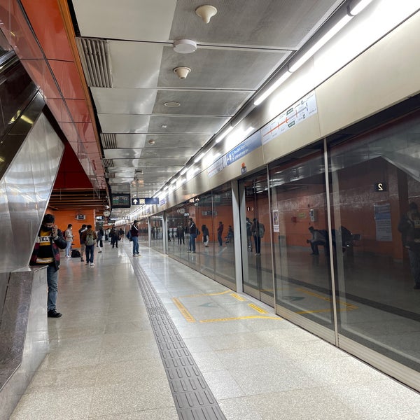 Delhi Aerocity Airport Metro Express Station - 4 tips from 188 visitors