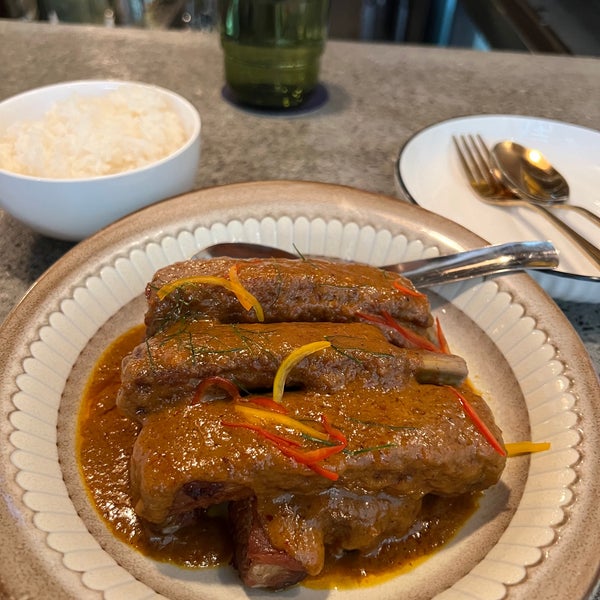 cha long | ฉลอง - Thai Restaurant in New York