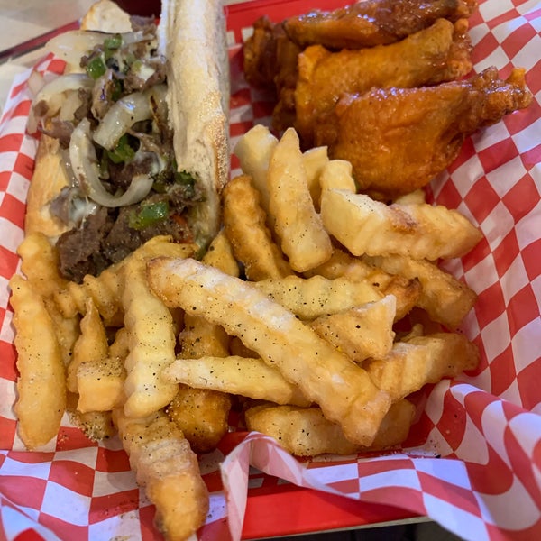 Armadillo Grill - 57 tips