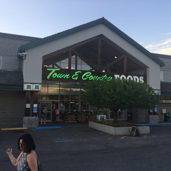 Town & Country Foods - 7 tips from 199 visitors