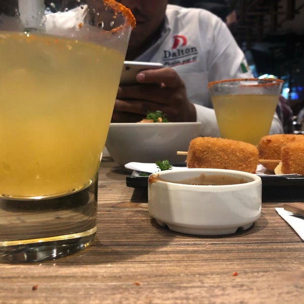 Acora Delta - Centro comercial en Benito Juárez