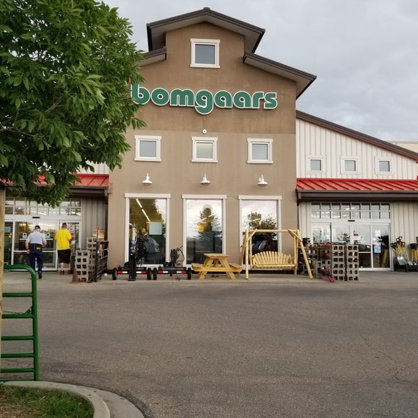 Bomgaars - 1 tip from 116 visitors