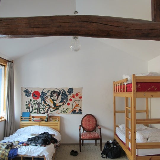 Great Wall Box House - 6 tips from 68 visitors