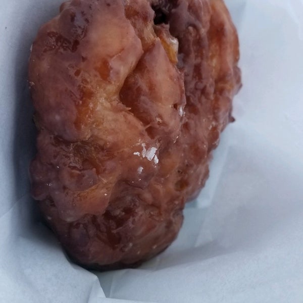 Pronto Donuts - 1441 E Washington Blvd