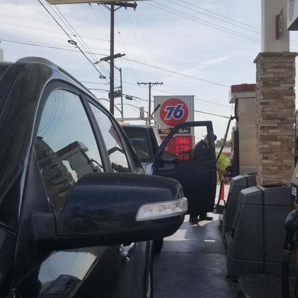 76 - Fuel Station