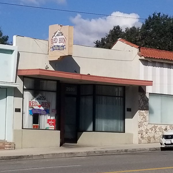 Little Red Hen - American Restaurant in Altadena