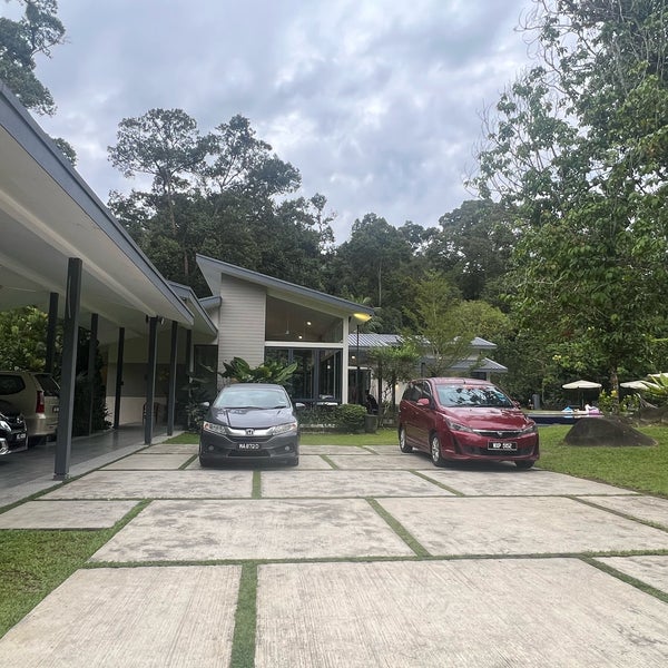 Nouri Glass Villa - Hulu Langat, Selangor