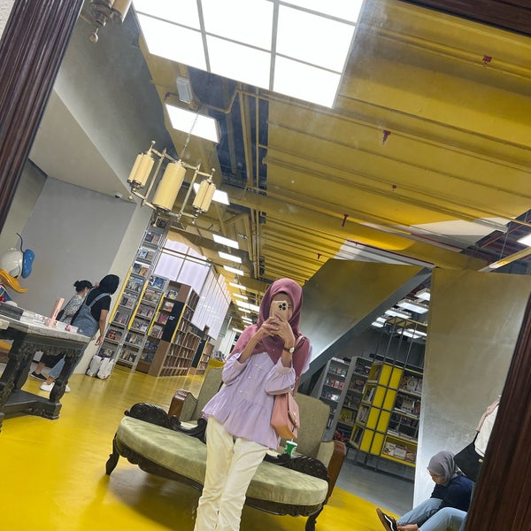 BookXcess - L1-13A & 13B, Mitsui Shopping Park LaLaport. 2, Jalan Hang ...