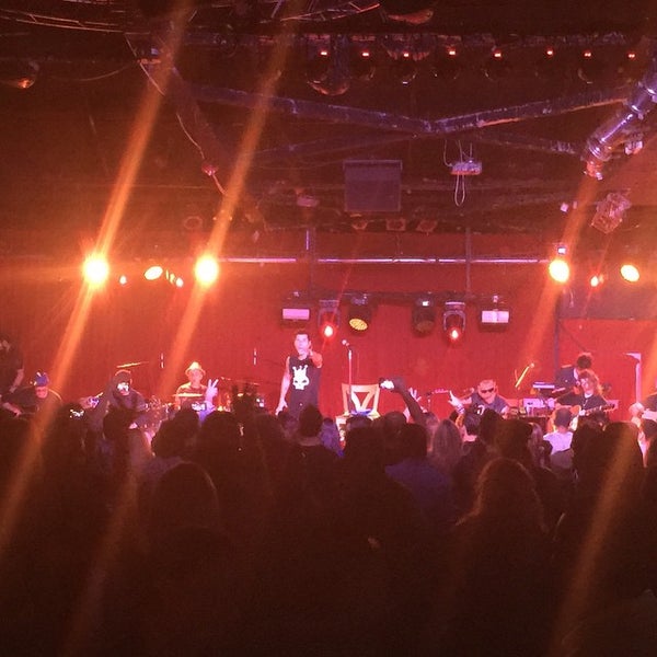 Club Lido - Crescent Beach - 0 tips