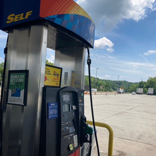 APlus at Sunoco - 2000 Eastern Ave Oakmont