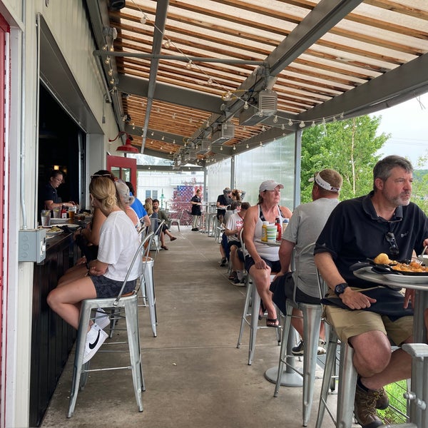 Barrel Back Restaurant - American Restaurant