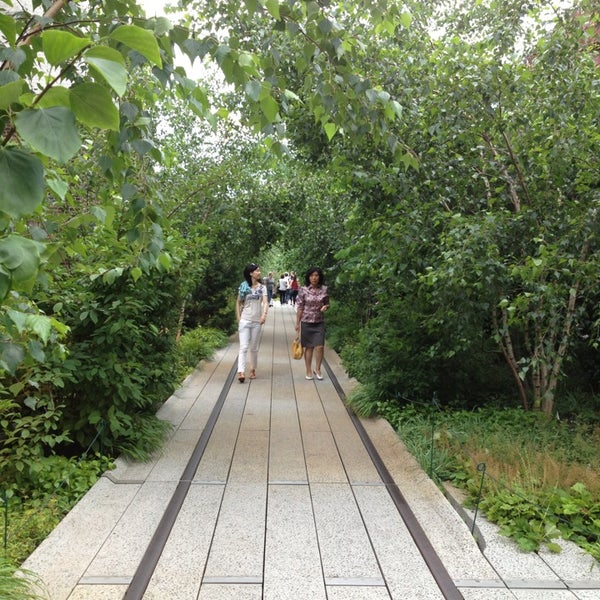 Photos at High Line - Chelsea - New York, NY