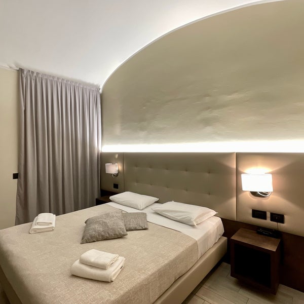 Hotel Diplomatic - Centro - 24 tips