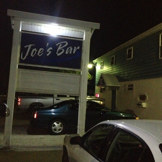 Joe's Bar - 3 tips from 49 visitors