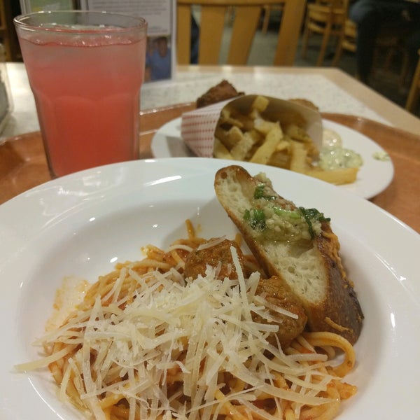 UCLA Covel Dining Hall - Westwood - 2 tips from 628 visitors