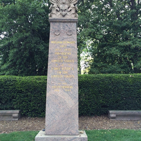 William H. Taft's Grave - 2 tips from 127 visitors