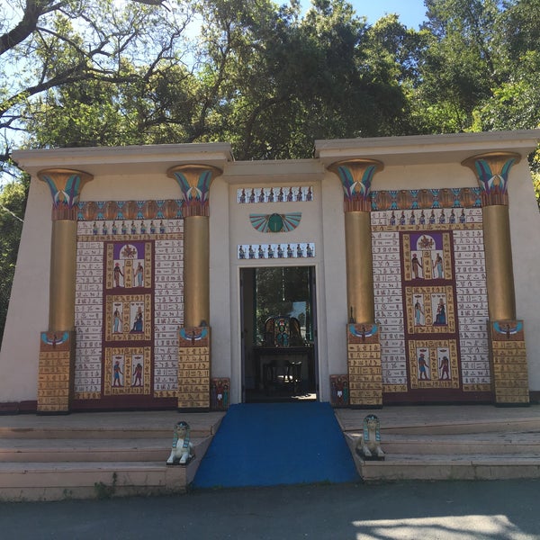 Isis Oasis - Geyserville, CA