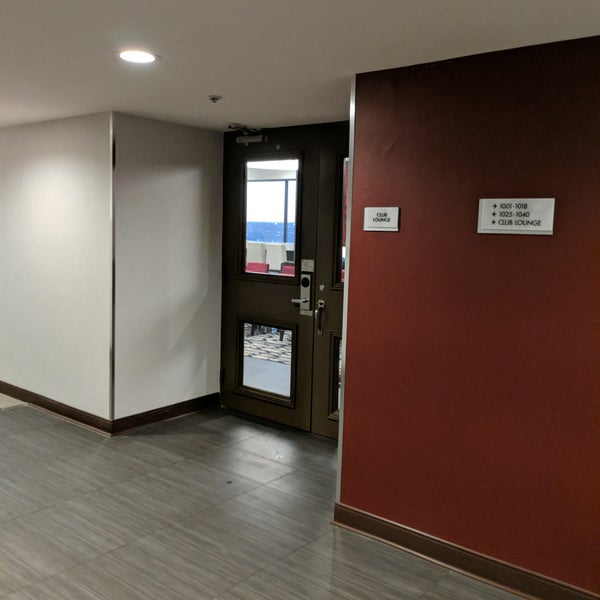 DoubleTree by Hilton - Mississauga, ON