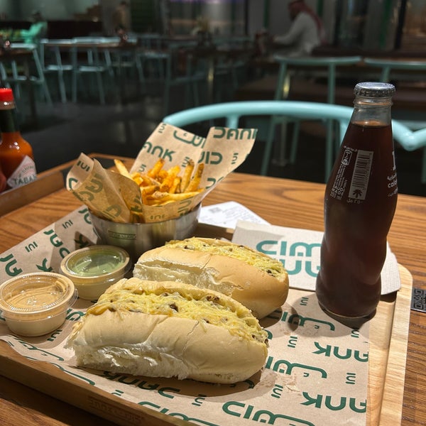 Dank Sandwich | دانك ساندوتش - اليرموك - الرياض, منطقة الرياض‎