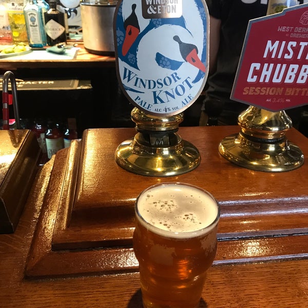 The Allied Arms - Pub in Reading