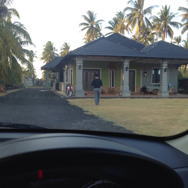 Cerok Paloh - Neighborhood