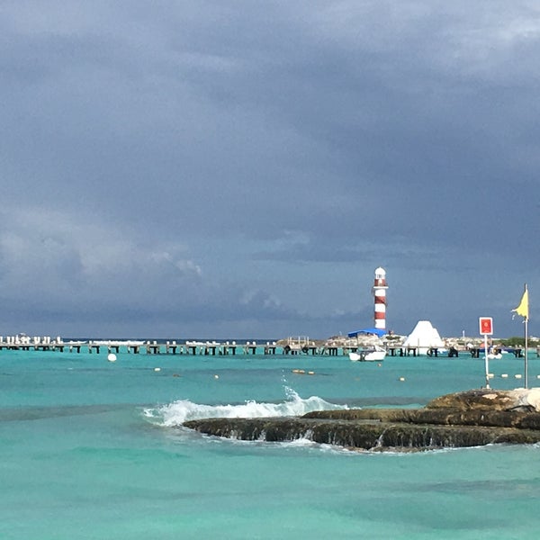 Faro - Cancún, Quintana Roo