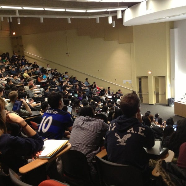 RCH 101 - College Classroom