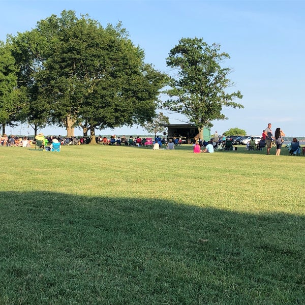 Historic New Castle - New Castle Historic District - 11 tips from 781 ...