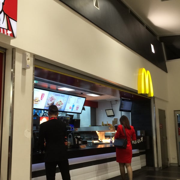 McDonald's - Fast Food Restaurant