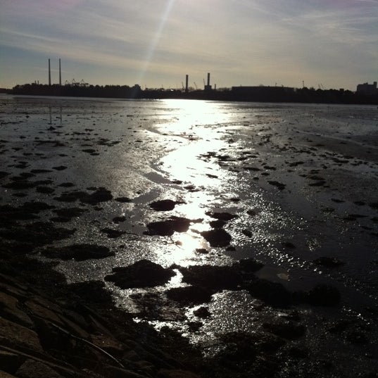 Clontarf Bay - Harbor / Marina in Clontarf