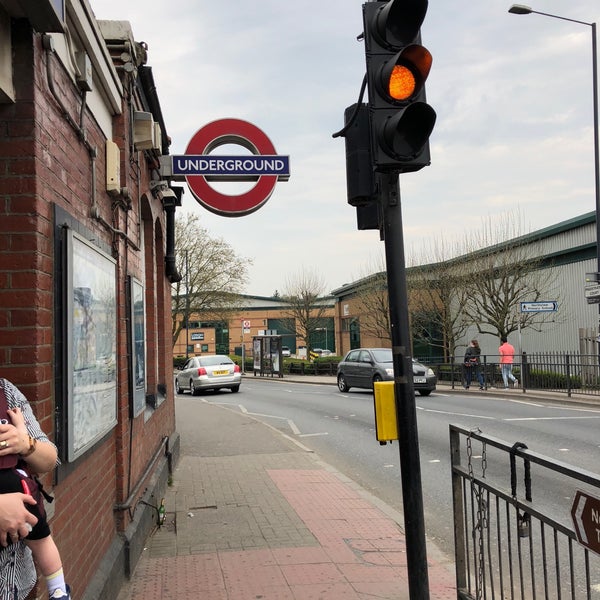 Photos at Neasden London Underground Station - Neasden Ln
