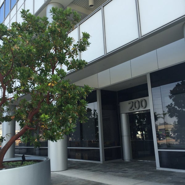 200 Pacific Corporate Towers - 4 tips