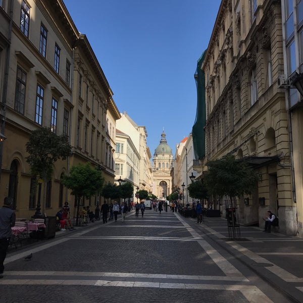 Zrínyi utca - Lipótváros - Budapest, Budapest