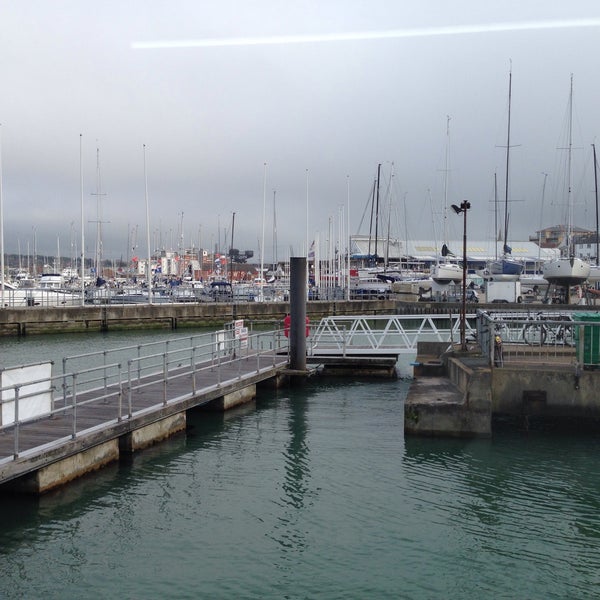 West Cowes Ferry Station - Cowes, Isle of Wight