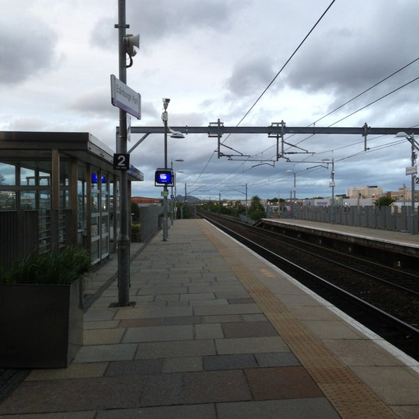 Photos at Edinburgh Park Railway Station (EDP) - Sighthill - 11 tips ...