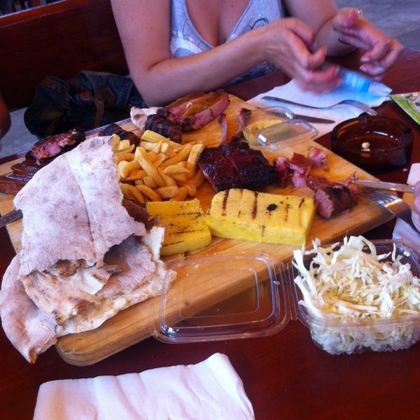 La Piratu, Satul de Vacanta Mamaia - Eastern European Restaurant