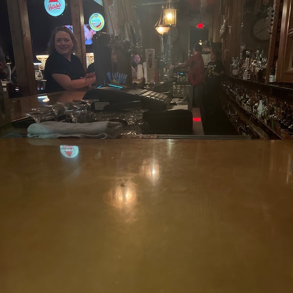 Dirty Shame Pub - Bar in Historic Ybor