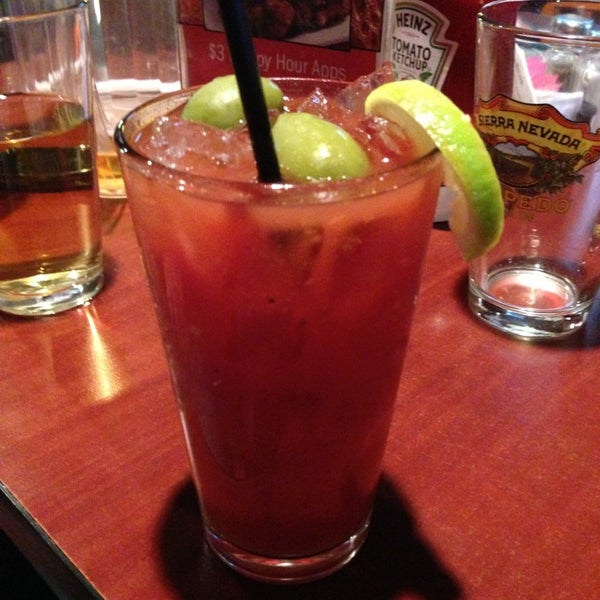 Bogey's Grill - Sports Bar in Tempe