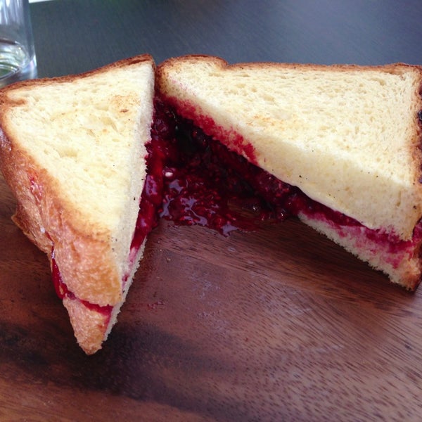 Third Wave Cafe - 10 tips from 157 visitors