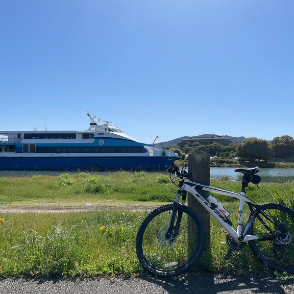 Photos at Golden Gate Larkspur Ferry Terminal - Marine Terminal in East ...