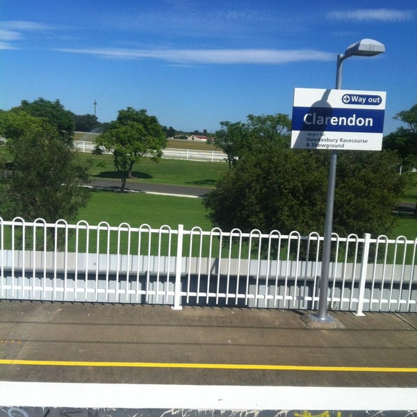 Clarendon Station - Train Station