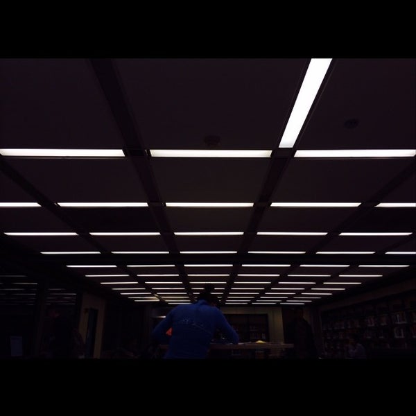 Moffitt Library - University of California-Berkeley - UC Doe Library