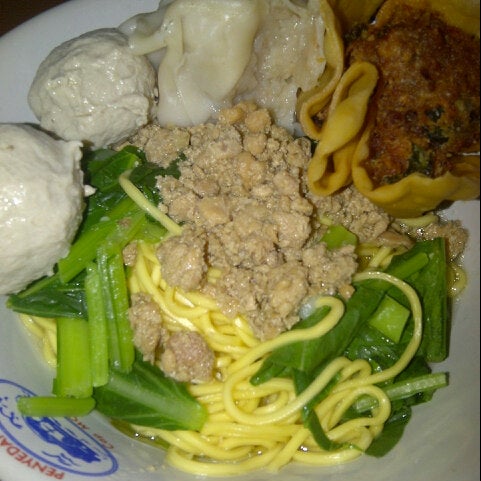 Mie Ayam Pangsit Surabaya - Jalan PB. Sudirman