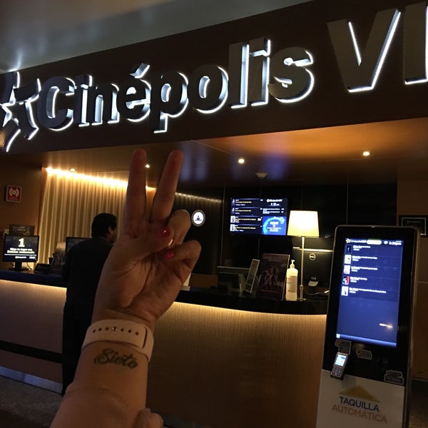 Cinépolis VIP Parque Toreo - Residencial Lomas de Sotelo - Blvd. Manuel ...